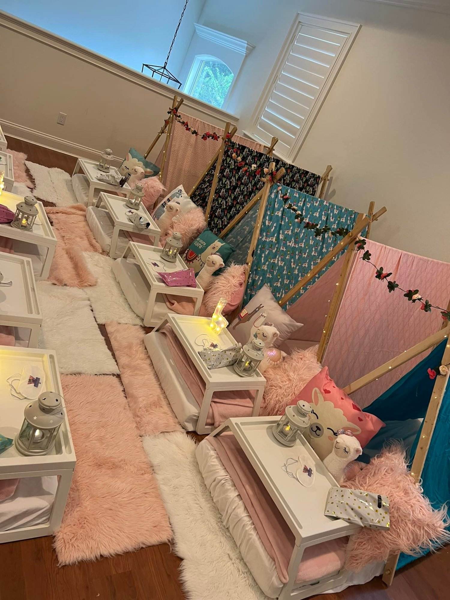 Party Themes - Slumberr Party